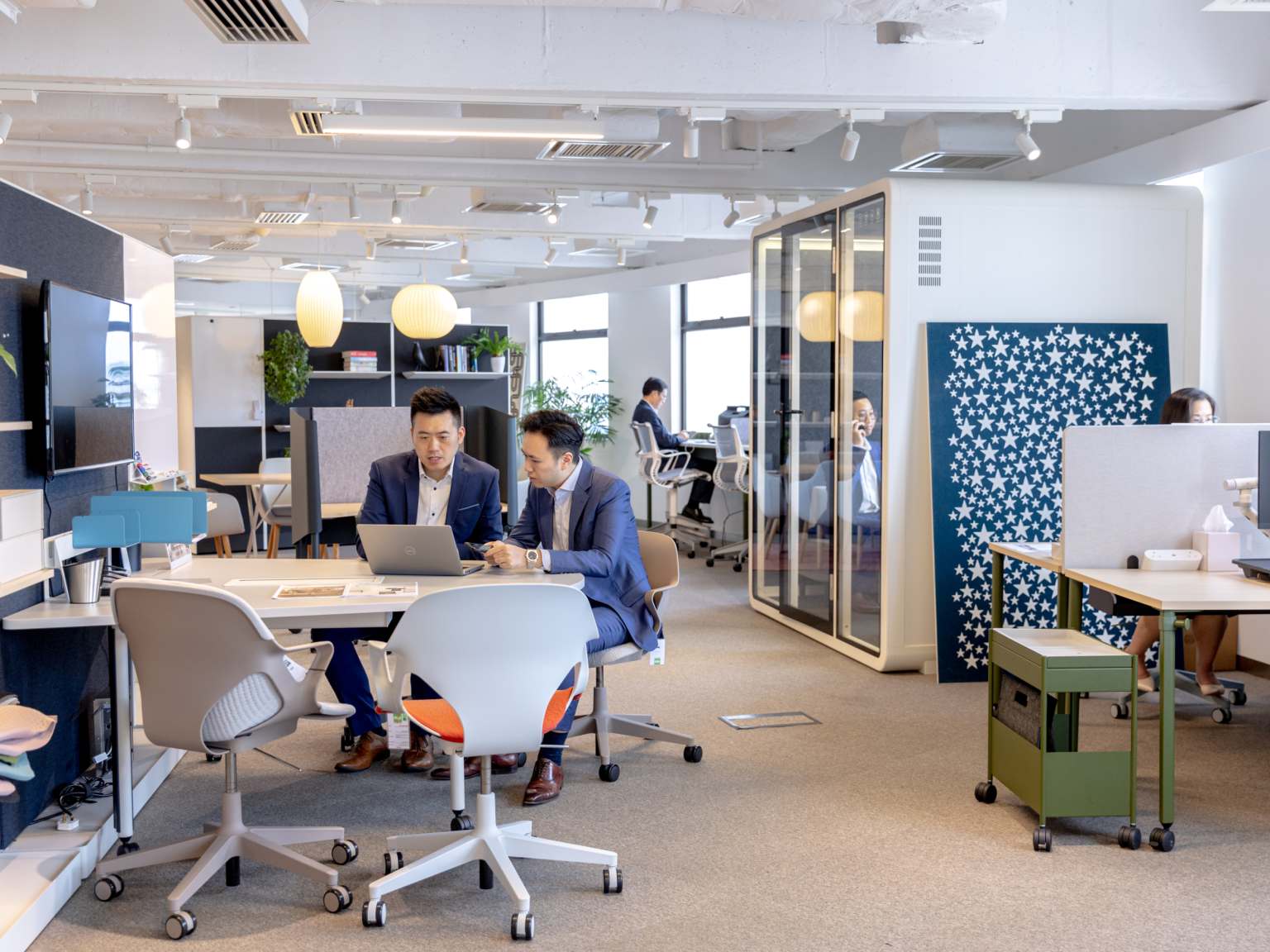 Herman Miller Dealer | POSH